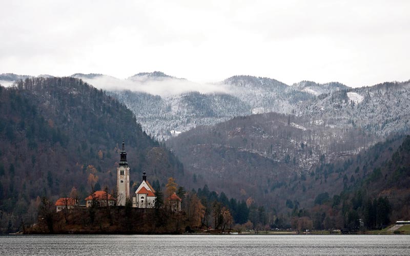 Bled je uvijek dobar izbor - evo što vas na ovom jezeru očekuje zimi ...
